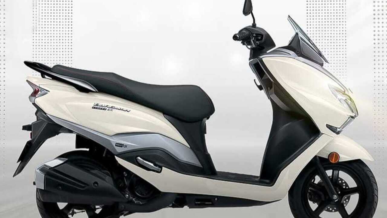 Tampil Lebih Mewah! Suzuki Burgman Street EX 2026 Hadir dengan Warna Baru