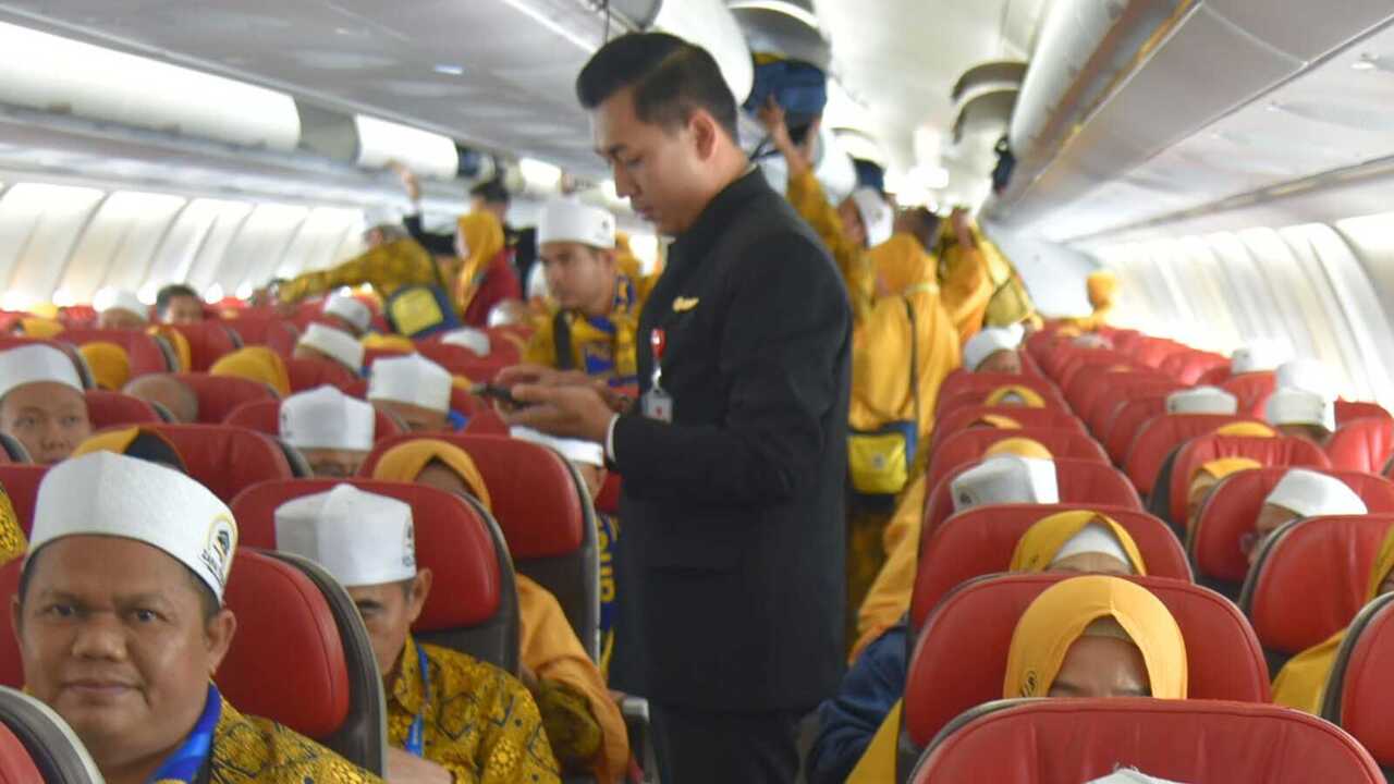 Harga Tiket Pesawat Naik, Ribuan Jamaah Sumsel Terancam Gagal Berangkat ...