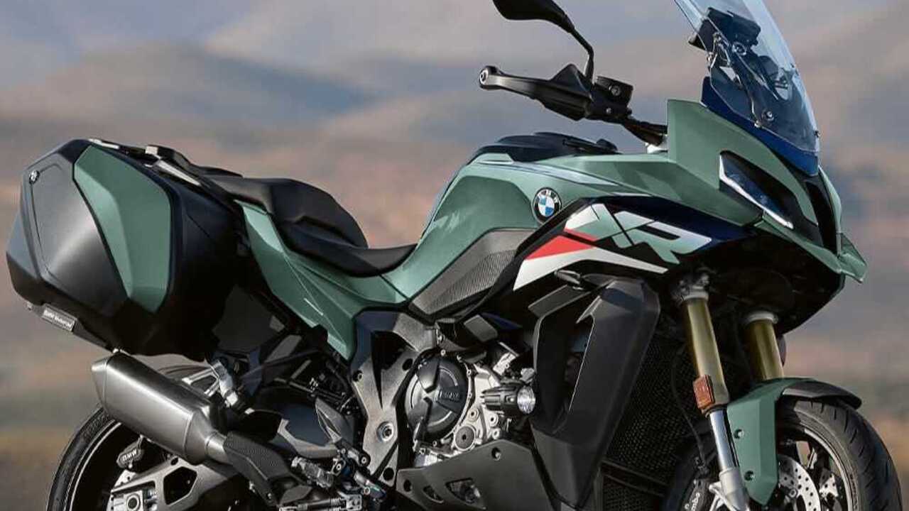BMW S1000 XR 2026 Ganti Warna, Sage Green Bikin Tampil Kalem tapi Tetap ...